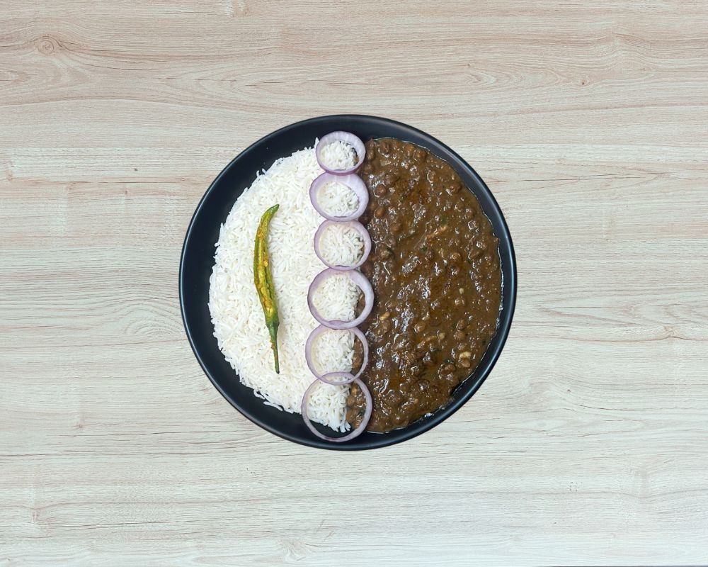 Best Chole Bhature & Chole Plates in Hansi | Apna Chole Point (ACP)